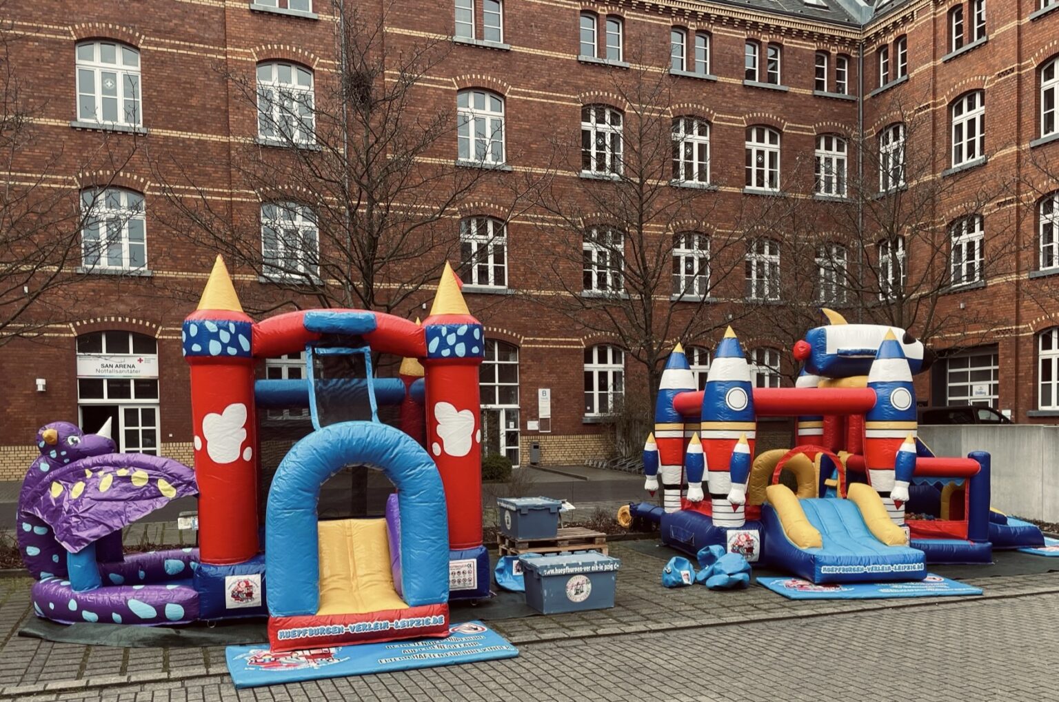 die Hüpfburgen-Saison 2023 geht loooooos.... - huepfburgen-verleih-leipzig